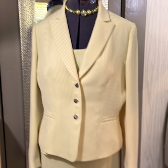 Stresa | Dresses | Stresa Pale Lemon Pin Strip 3 Pc Suite Vest Skirt ...